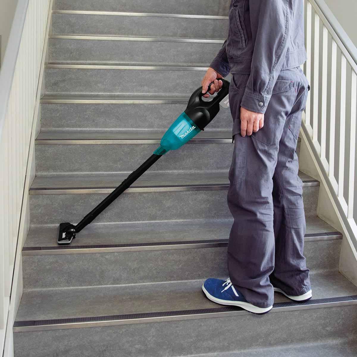 Makita 18V LXT Lithium Ion Compact Cordless Vacuum Tool Only No Battery or Charger City Mill