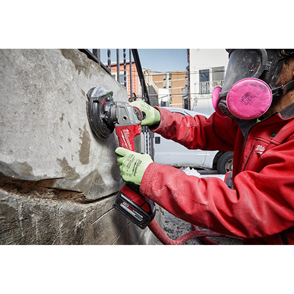 Milwaukee m18 grinder with battery store